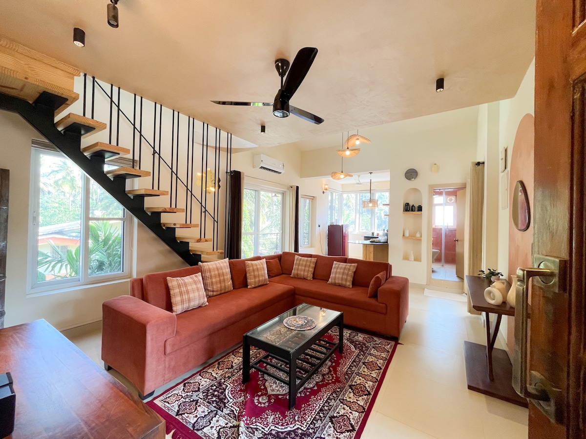 2bhk terraza privada estilo loft, vista a la piscina, Arpora ...