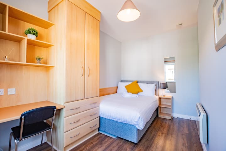Spacious 4-bedroom | Central Limerick Group Hub - Limerick