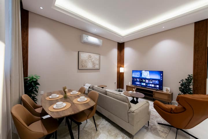 مسكن جود ( I5 ) - Riyadh King Khalid Airport (RUH)