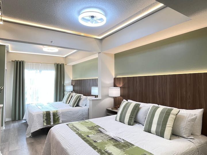 207h • 2 Luxury King • Universal • Epic • Disney - Disaster!, Orlando