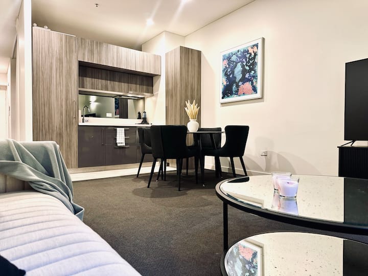 Steps To Darling Harbour & Cbd | Luxury 1br - Sydney