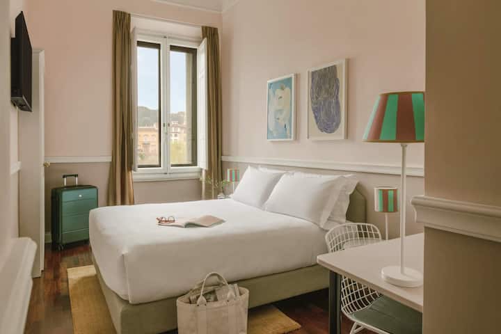 Lovely And Stylish Suite In Santa Croce, For 2 - Florence