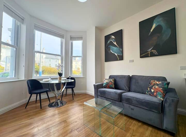 Number 1, 8 Clifton Terrace - Isle of Man