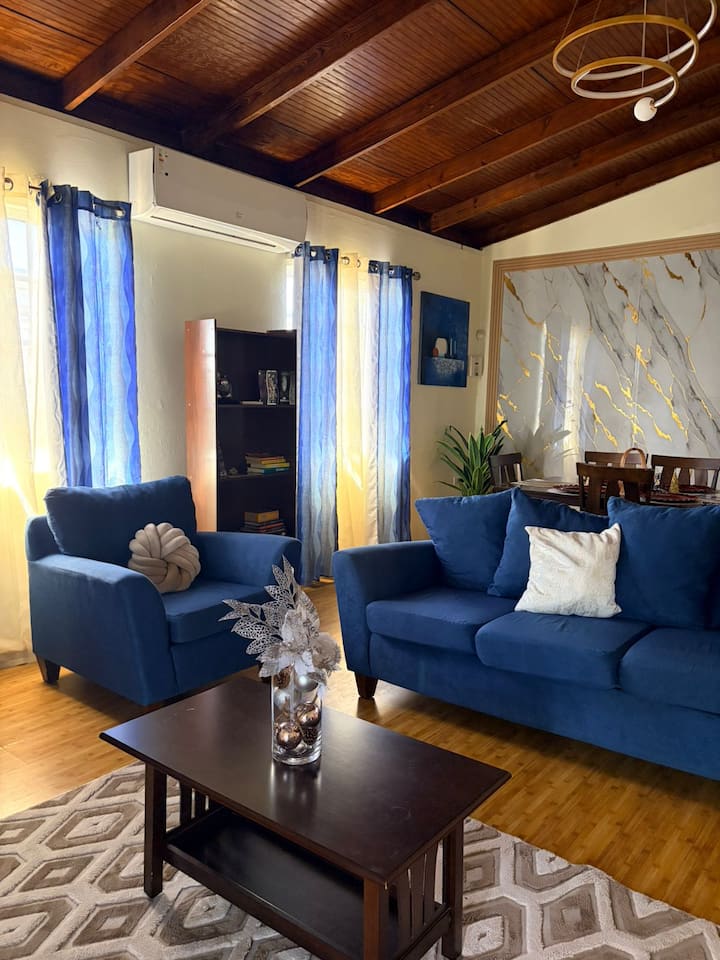 3-bedroom Home Access To Emr & Priority Bus Route - トリニダード・トバゴ