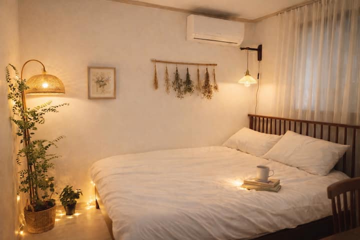 #당산역도보3분#홍대역5분(2정거장)#선유도한강공원5분＃명동,동대문,경복궁,강남30분 - Seoul