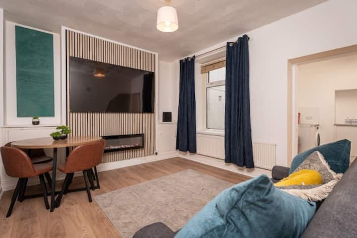 4br Home With Garden | Near Swansea Centre - Swansea, UK