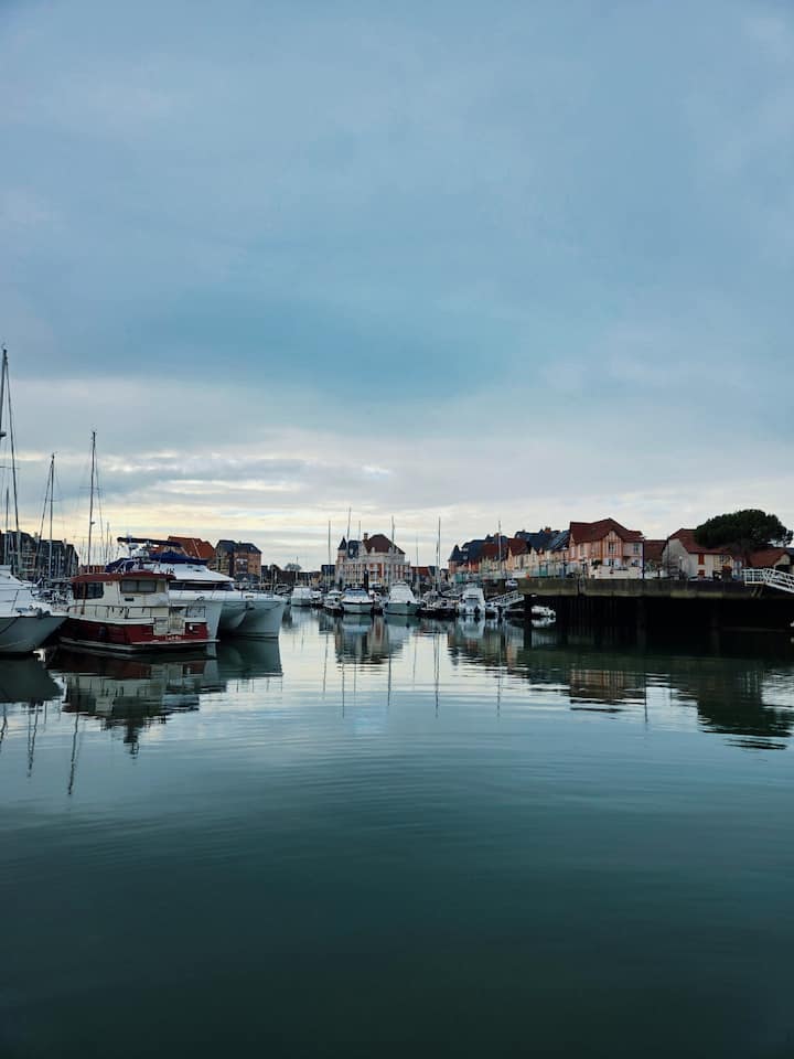 Nuit De Rêve A Bord D'alibis, Charmant Voilier - Dives-sur-Mer