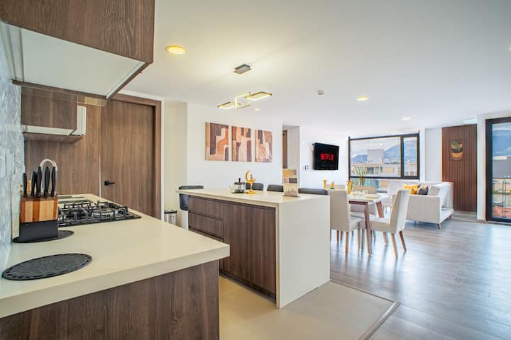 Altos De Navarra | Ideal Grupos Y Ejecutivos -