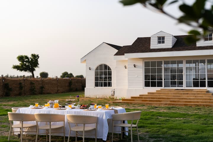 The Leo’s Manor | Bbq | Bonfire | Personal Chefs - India