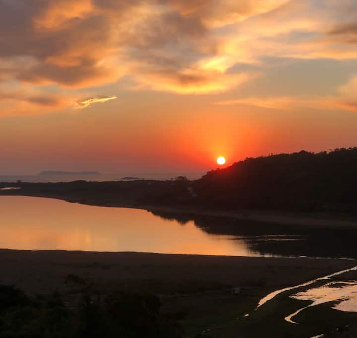 Casa No Interior Com Vista Incrível Para Lagoa - Garopaba