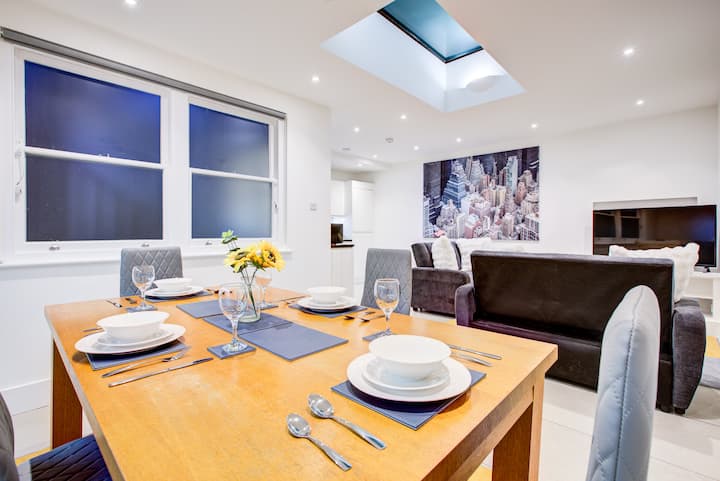 Central London | Modern | Baker Street | Sleeps 10 - London