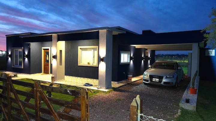 Relax En San Vicente · Casa Con Pileta Y Parrilla - San Vicente