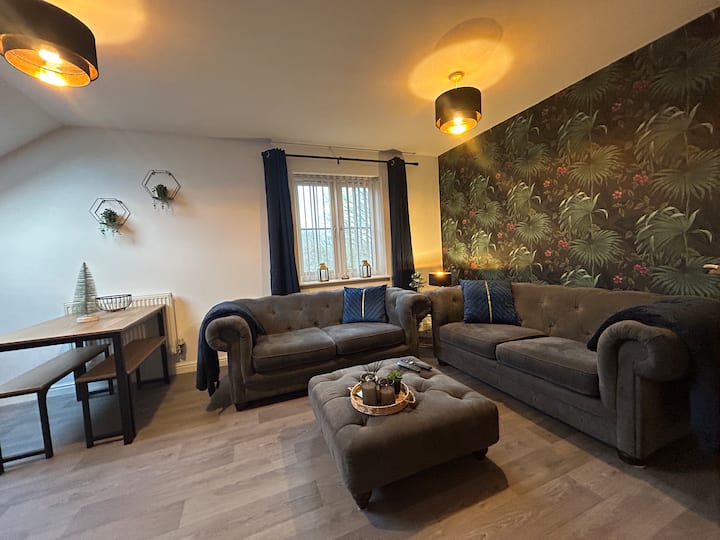 Two Bedroom - Two Bathroom Open Plan Apartment - Doncaster