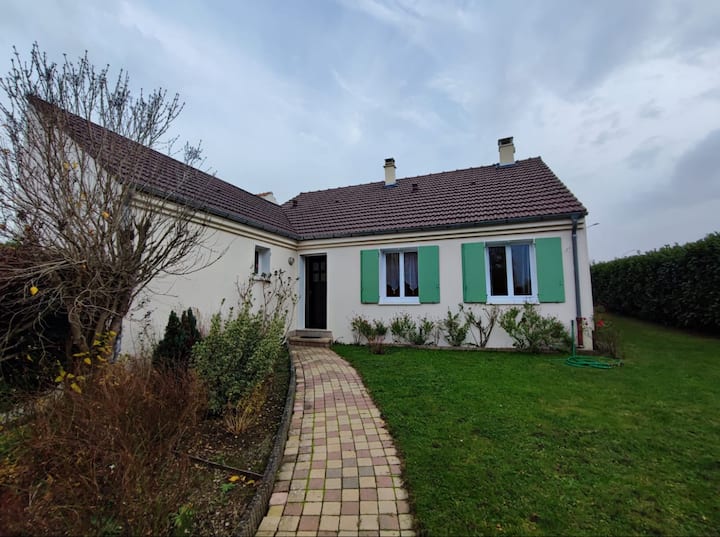 Charmante Maison Familiale à 20 Min De Disney - Fontenay-Trésigny