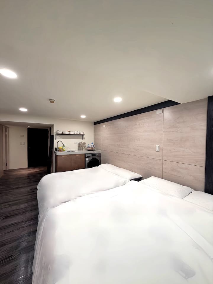 N-y Cloud Fir西門町商圈/台北車站 - Taipei City