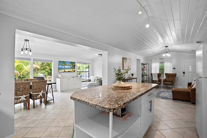 Seaside Oasis - Vero Beach, FL