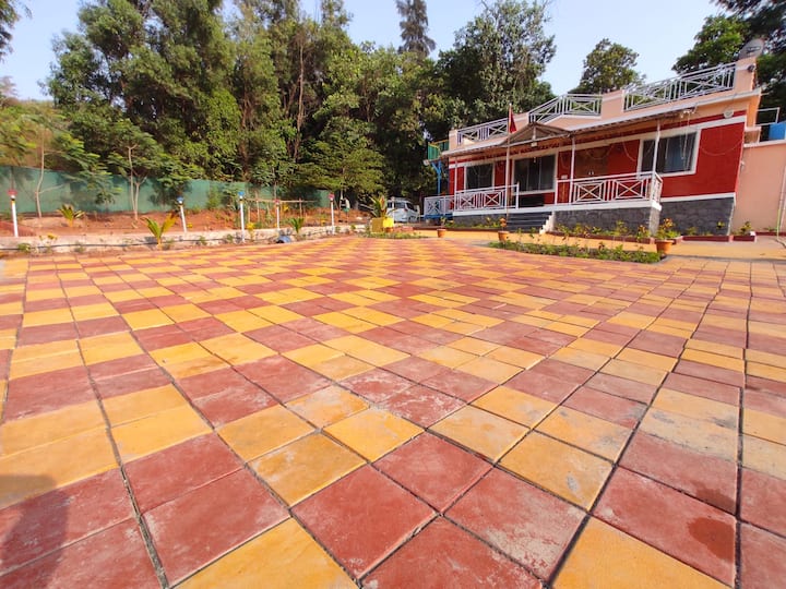 2 Bhk Bunglow - Farmstay - Live In A Nature. - Kolad