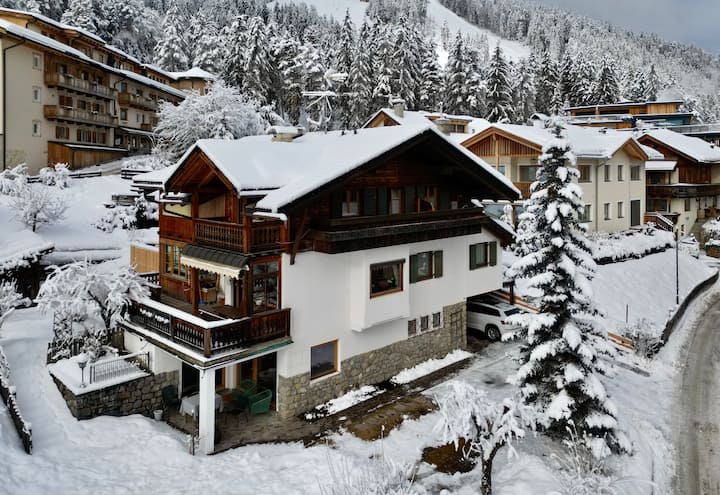 Studio Dolomiti Per 2 A Pochi Passi Dalle Piste - Antermoia