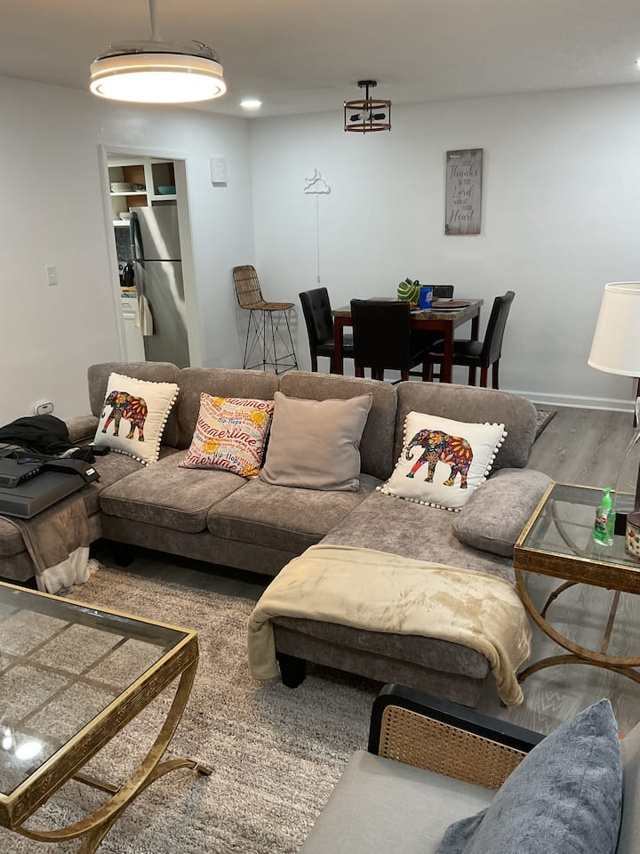 Serenity At Stone Moutain/
Short Walk To The Park - Stone Mountain, GA