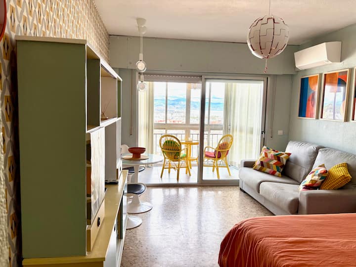 Vintage Seaview Apartment - Alhaurín de la Torre
