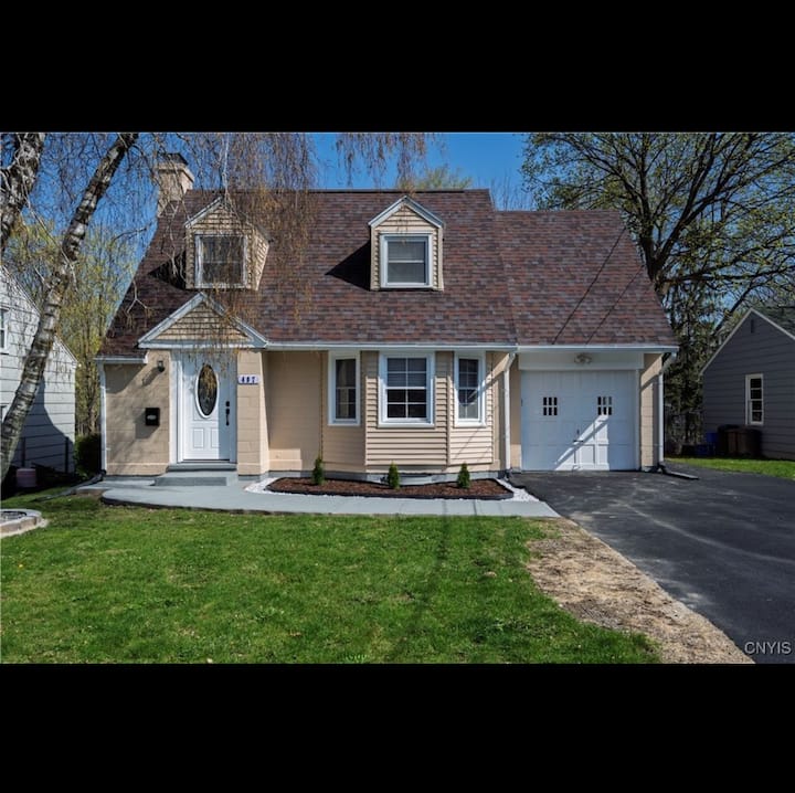 The Drumlin House - Upscale Private Retreat - Syracuse, NY