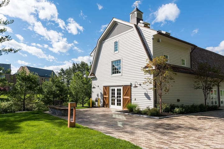 2 Rooms | Peaceful Stay Near Riverfront Walks - Peekskill, NY