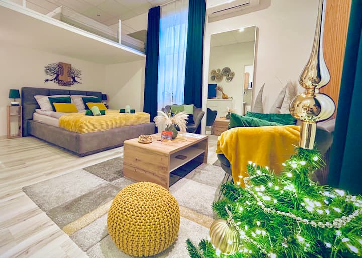 Cuddle Corner Budapest - Budapeste