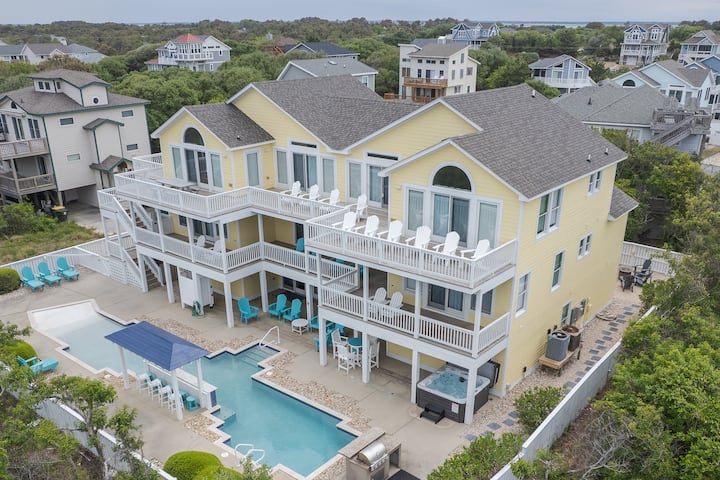 Sleeps 30 | Corolla Escape With Pool & Hot Tub - Corolla, NC