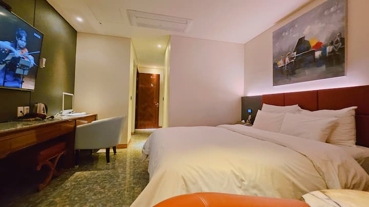 首尔少见的安静精品酒店Indipresent Hotel Deluxe King 豪华大床房302b - Seoul