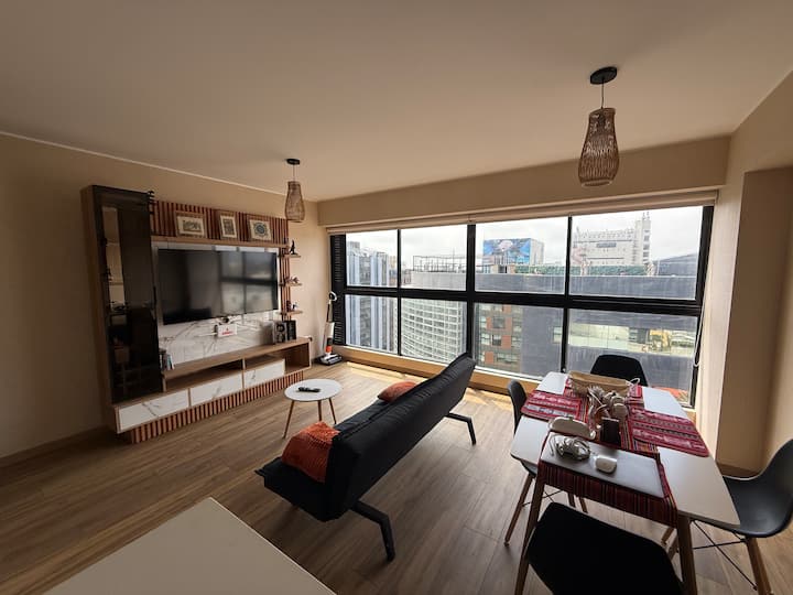 Modern Apartment In The Heart Of Miraflores - Peru