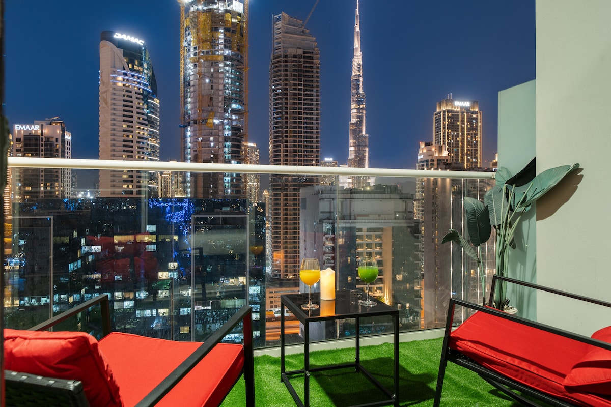 Vue sur le Burj Khalifa et les feux d'artifice | Appartement élégant 1 ...