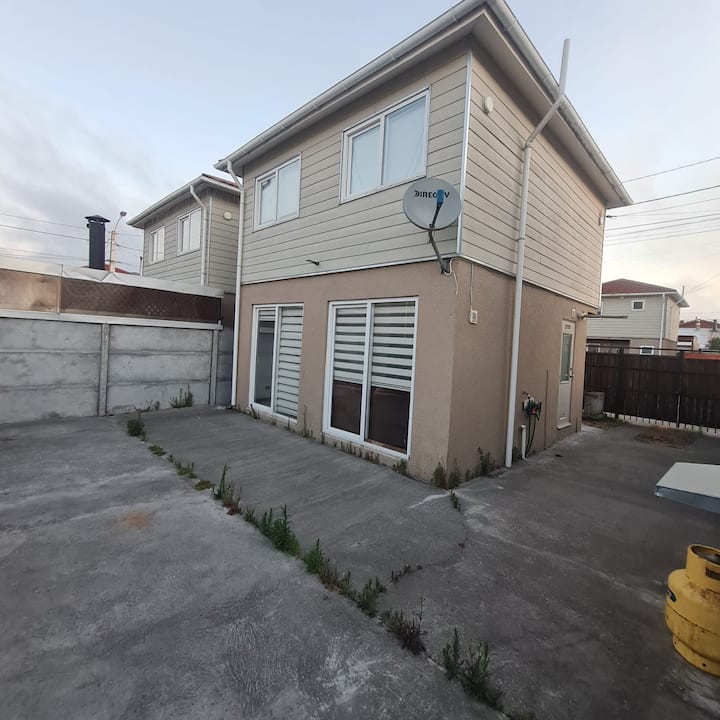 Casa Equipada Con Todo Lo Necesario - Coronel