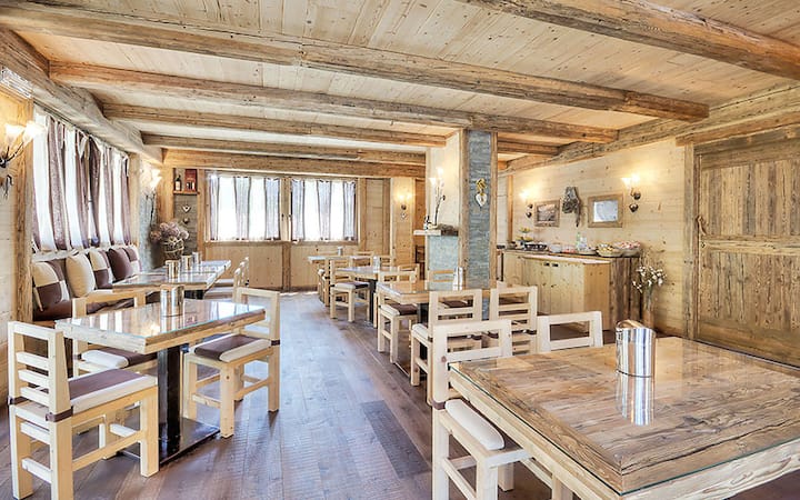 Hotel Ambrosini Nel Cuore Delle Alpi - Aprica