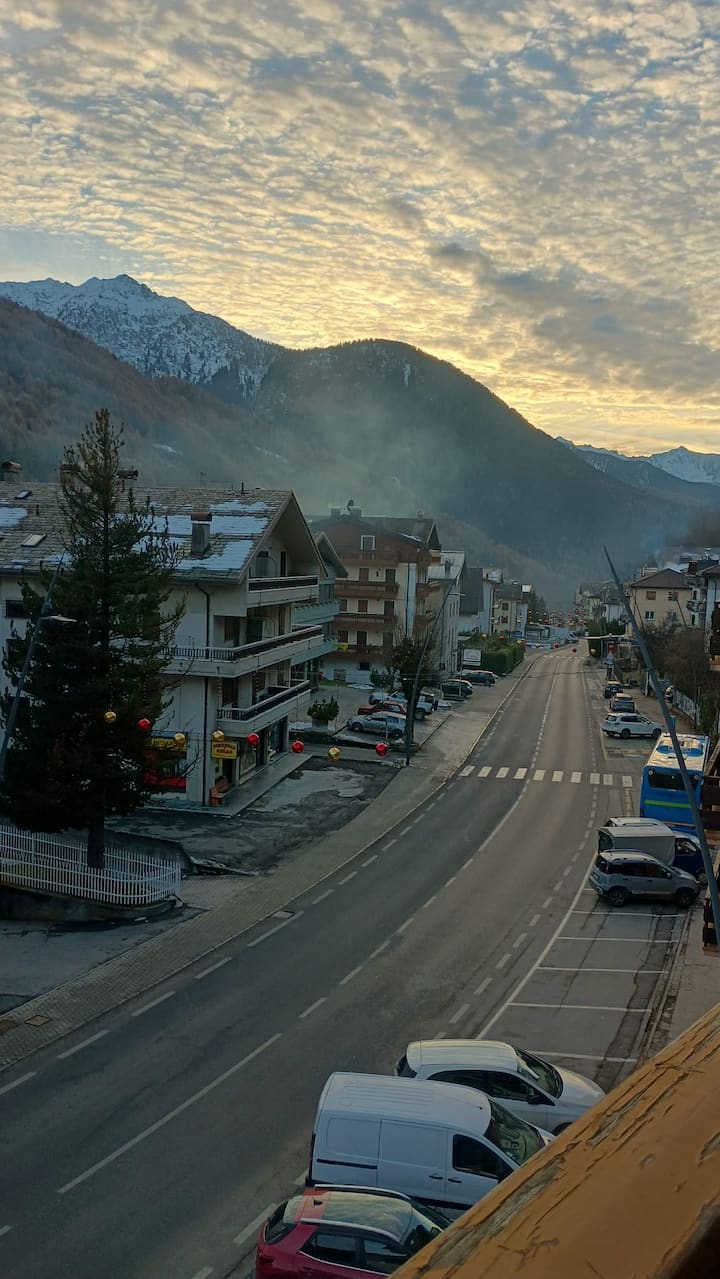 Hotel Ambrosini Nel Cuore Delle Alpi - Aprica
