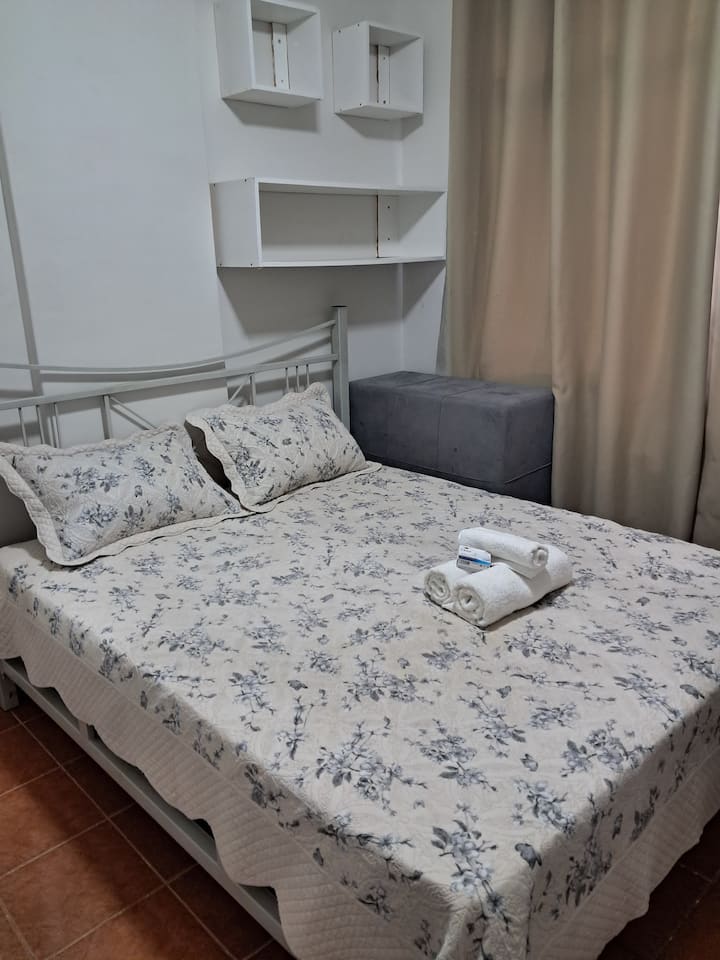 Amplo Apartamento Quarto E Sala (Posto 2) - Rio de Janeiro