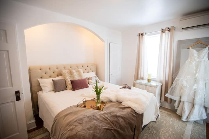 Downtown Manheim Suite- Walk To Shops & Ice Cream! - Lititz, PA