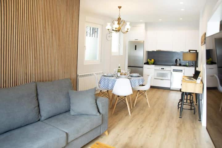 A Casa De Pedra. Dúplex Céntrico Para 4 Personas. - El Grove