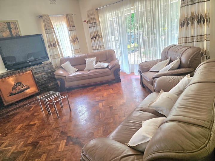 Rest & Rise Villa - Zimbabwe