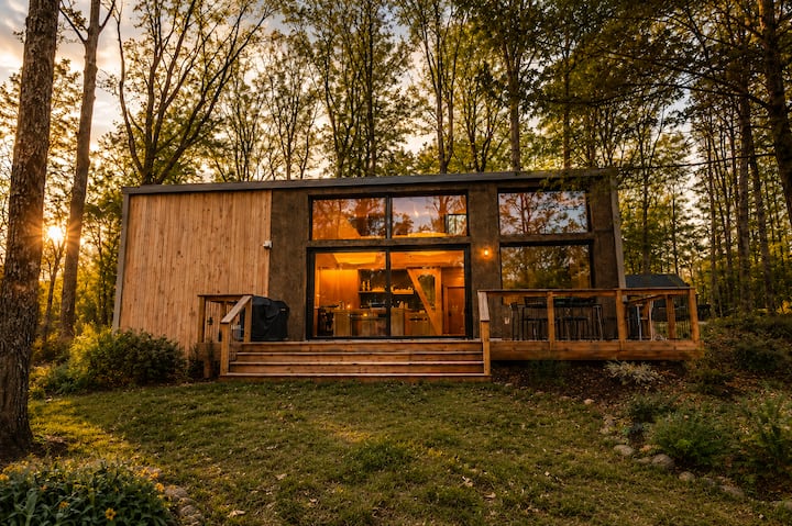 Wabi Sabi At The Retreat At Water's Edge - Monteagle, TN