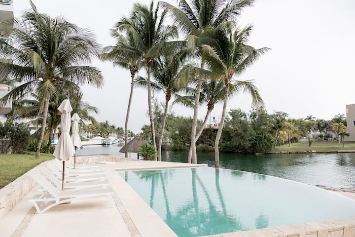 Luxury Oceanfront Condo-pool-beach Pto. Aventuras - Puerto Aventuras