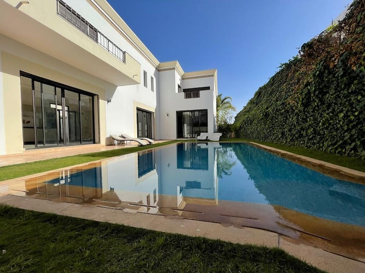 Spacieuse Villa Avec Piscine Secteur Touristique - Agadir