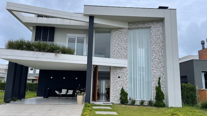 Casa Em Condomínio - Capão da Canoa