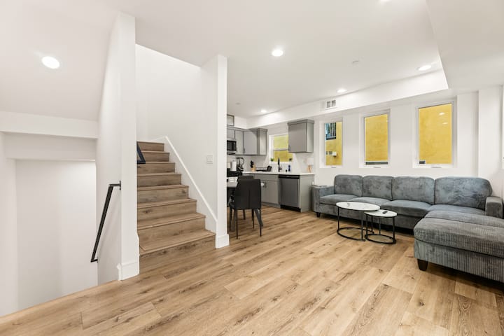 Bright 3br Retreat • Heart Of Weho - West Hollywood, CA