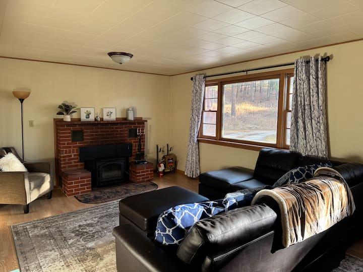 The Eras Cabin - Mount Rushmore National Memorial