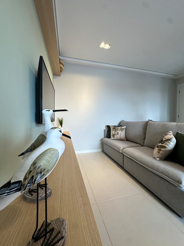 Apto Com Playground Privativo - Prx. Beto Carrero - Penha