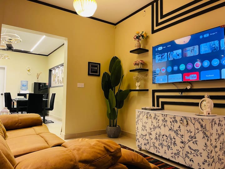 Cozy Escape | Dream Stay | Dha Vi, Kh-e-bukhari - Karachi