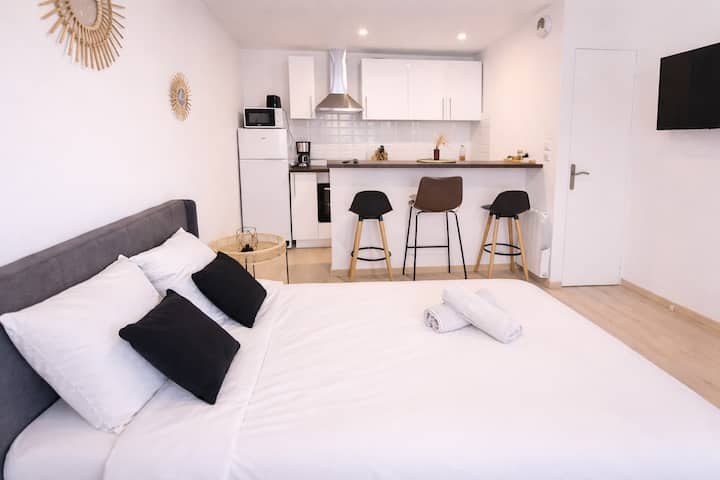 Studio Moderne & Cosy – ÉQuipé Proche Coty - Normandía