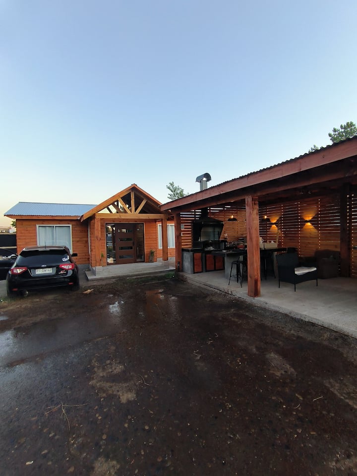 Cabaña En Sector De Campo - San Carlos