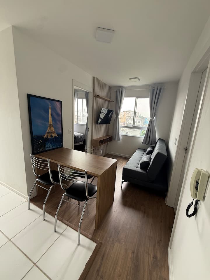 Ap Aconchegante Em Gru, Próximo A Shopping E Aero! - 과룰류스