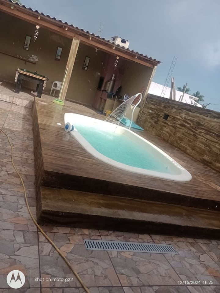 Casa Com Piscina 1 Km Da Praia - Guaratuba